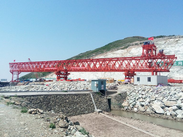Launching Gantry Crane - Segment Launching Gantry
